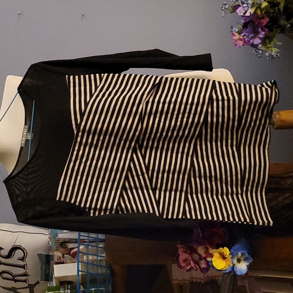 Roz & Ali | Tops | Roz Ali Top | Poshmark